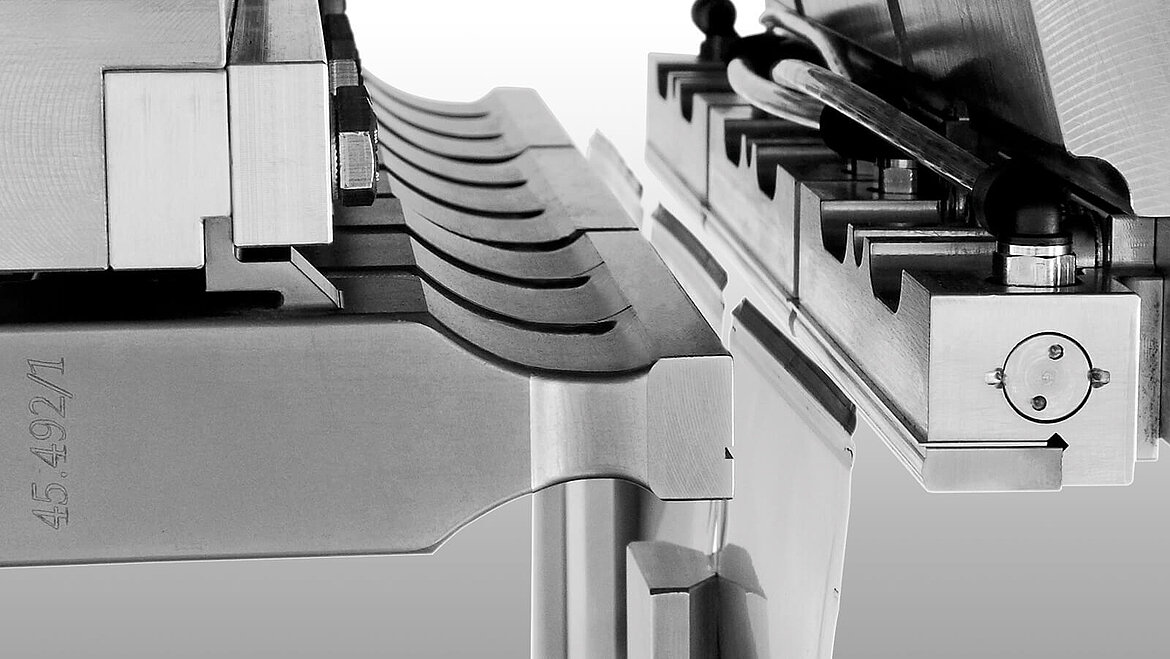 Ultrasonic Sonotrodes & Welding Horns | Herrmann Ultrasonics